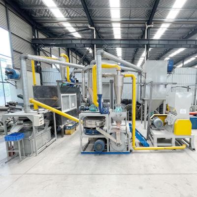China Scrap PCB Recycling Machine 200-1000KG/H E-waste Shredding Machine for Electronic Waste for sale
