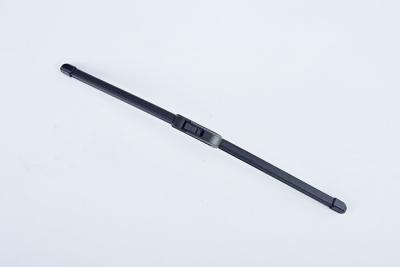 China 柔軟性 骨のない車用ワイパー 静かなすべての天候 シリコン 後部ワイパー ブレード for sale