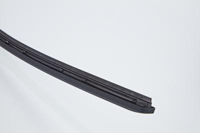 China Durable Hybrid Wiper Blades Long-Lasting For Optimal Driving Experience for sale