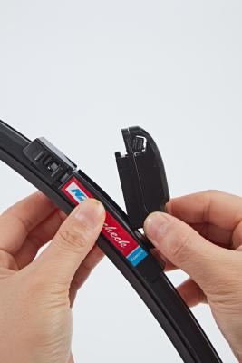 China Durable Hybrid Wiper Blades Long-Lasting For Optimal Driving Experience for sale