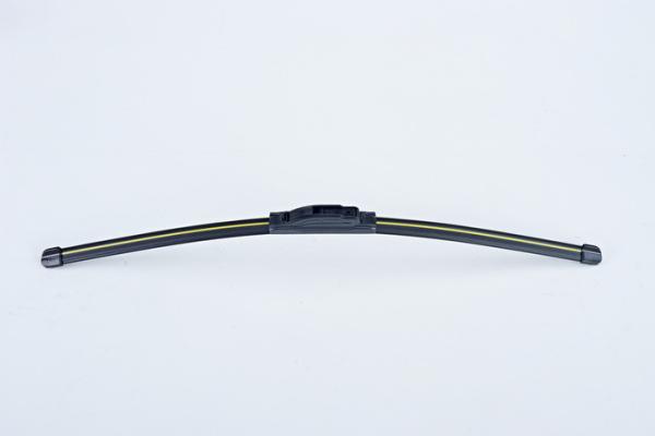 Universal Compatibility Auto Composite Wiper Wiping And Cleaning with 18 Inches Coverage