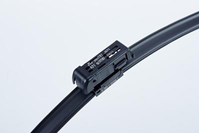 중국 매끄럽고 현대적인 자동 뼈 와이퍼는 비와 이물질을 효율적으로 제거합니다. 패키지에는 와이퍼 블레이드 2개가 포함되어 있습니다. 판매용