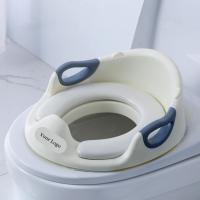 China Splash Proof Child Training Toilet Seat With Handles And Solid Pattern for sale
