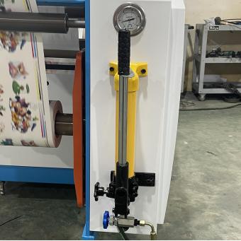 roll to roll pre coating film Laminating machine oil pressure constant temperature heating electromagnetic heating