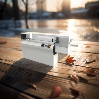 China 3KW MAQUINHAS DE PROCESSAMENTO DE PAÍSES DE LABELAS ADESIVAS DE PODER QG-G 1100 Máquina automática de corte de núcleo de papel à venda