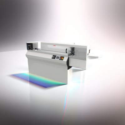 China Máquina automática de corte de papel de núcleo versátil e eficiente à venda