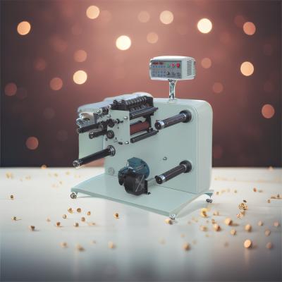 China Máquina automática de corte de rótulos de alta velocidade 320 com alimentação máxima de material largura 350 mm CE à venda