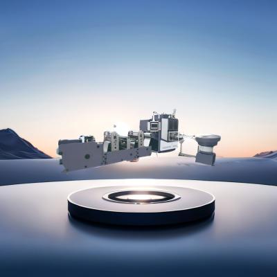 China Dispõe de 4 fusos e 2 eixos para produção eficiente, e um projeto de torre para corte e rebobinagem precisos. à venda