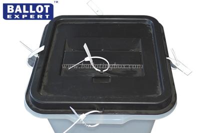 Cina urna di plastica trasparente di 45L pp con 5 SGS/ISO9001 delle serrature di sicurezza in vendita