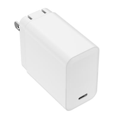 Cina Perni pieganti USB C di IPhone 65W GaN Fast Charger Compatible 9V 3A Stati Uniti in vendita