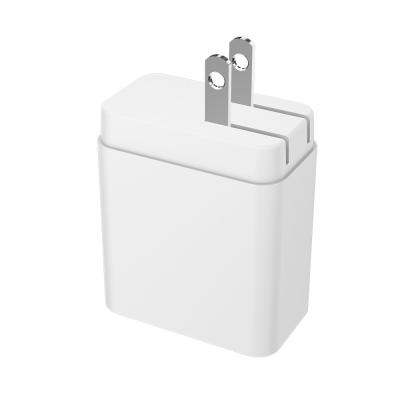 Cina USB un adattatore a prova di fuoco del PC di GaN Fast Charger Folding Pins dell'iPhone 14 15V compatibile in vendita