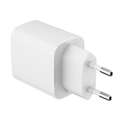 Cina Tipo a prova di fuoco carico di USB A del PC bianco di QC3.0 30W GaN Fast Charger 12V UE di C in vendita