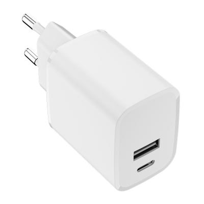 Cina Tipo a prova di fuoco carico di USB A del PC bianco di QC3.0 30W GaN Fast Charger 12V UE di C in vendita