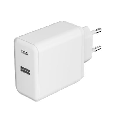 Cina Caricatore veloce 15V 2A 120G UE 2 del porto a prova di fuoco del PC con la fornitura di energia in vendita