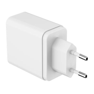 中国 EU 65W GaNのタイプCの充電器QC 3.0の4.0速い充満壁の充電器 販売のため