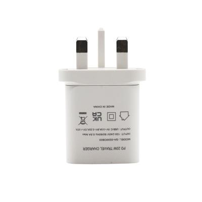 Cina Tipo supporti del palladio del Regno Unito 20W di adattatore bianchi di potere del caricatore veloce del caricatore 55g USB C 25W di C in vendita