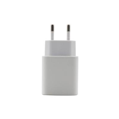 China Dos carregadores rápidos da parede do AFC 1.5A 12V ERP branco de pouco peso do PC 18W da UE à venda