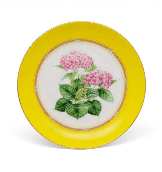 Quality Pink Floral Design Porcelain Cups Decal Luxury Coffee Tea Cup And Saucer With for sale