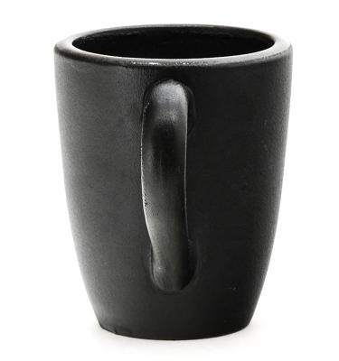 Cina Logo personalizzato tazza di caffè in ceramica riutilizzabile in colore vetrato nero semplice in vendita