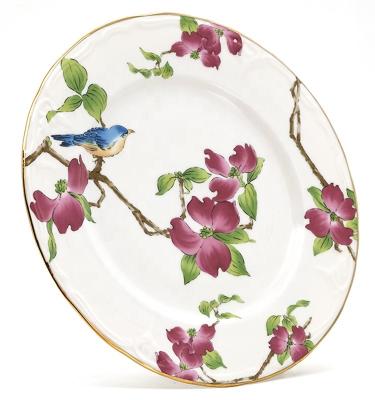 Cina Piatto da cena in ceramica bianca decorativo con bordo d'oro per festa di matrimonio in vendita