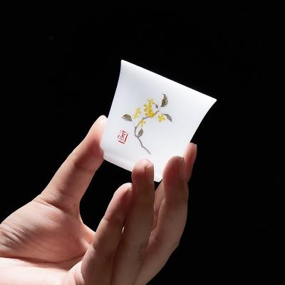 Cina Pottine da tè in ceramica: la perfetta combinazione di stile e funzione in vendita