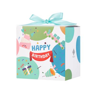 Cina Tazze di ceramica 3D chic e moderne regalo di compleanno personalizzato Decorazione regalo di Natale in vendita