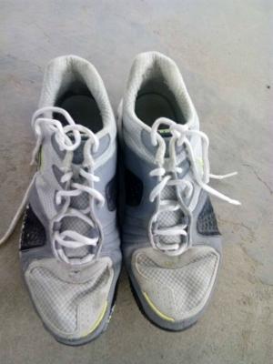 China mixed men,wemen,children second hand shoes for sale