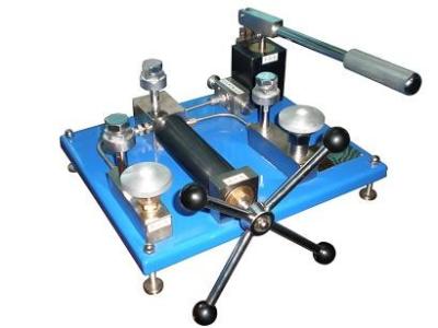 China CW8620C Manual Pneumatic Pressure Pump for sale