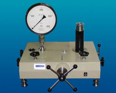 China Ultrahigh pressure piston type pressure gauge range to maximum 300MPA for sale