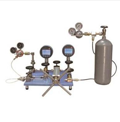 China CW-8600 Piston Type Pressure Gauge for sale