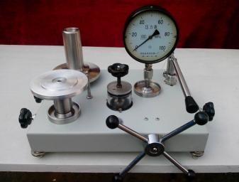 China Double piston type pressure gauge（0.5-120）MPa for sale