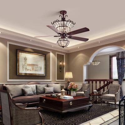 Cina Salone a 48 pollici di lusso di Crystal Ceiling Fan Light For del candeliere di 6000LM 1220MM in vendita
