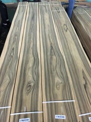 China Full 0.5mm Crown PALDAO Sliced Wood Veneer for Panel Door and Furniture Industry from www.shunfang-veneer-com.ecer.com for sale