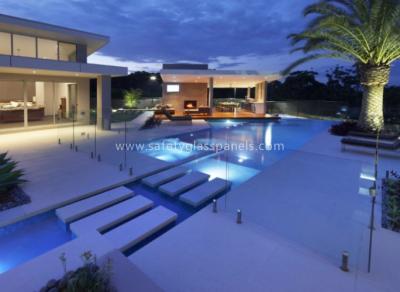 China Attractive Security Glass Pool Fencing Glass Panels , Fully Tempered Glass Pool Fence for sale