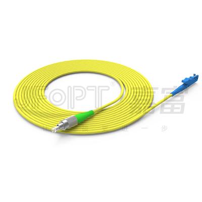 Cina UL del PVC dell'interno LSZH del filato di Aramid del cavo a fibre ottiche del singolo centro di 3.0mm ignifuga in vendita