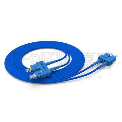 Chine mode unitaire optique blindé 3.0mm d'intérieur de PVC LSZH du schéma 8 de noyaux du câble 2 de fibre de 2.0mm à plusieurs modes de fonctionnement à vendre