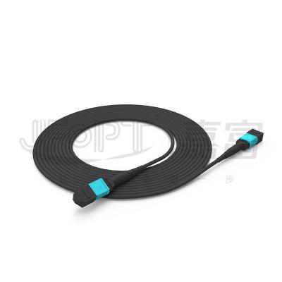 Chine MPO coffre Jumper 8 / 12 / 24 Noyaux OM3 / OM4 / OM5 3,0 mm TPU Noir à vendre