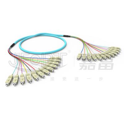 Chine 10 Gigabit Ribbon Branch Multimode Patch Cord 2-24 Cores OM3/OM4 Aqua LSZH Branch 2.0/3.0mm à vendre