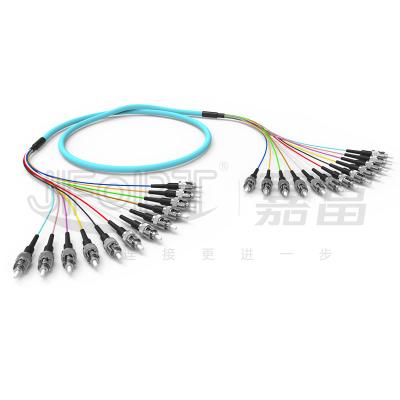 Chine 10 Gigabit Ribbon Branch Multimode Patch Cord 2-24 Cores OM3/OM4 Aqua LSZH Branch 2.0/3.0mm à vendre