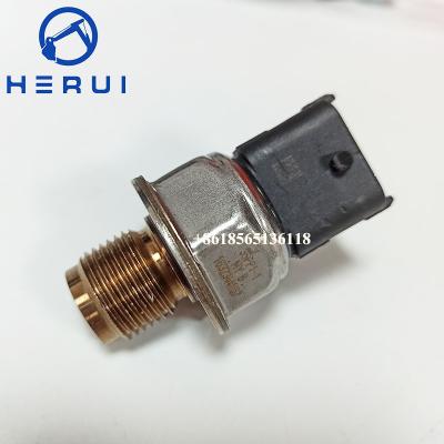 China 35PP1-2 130635805 35PP1-1 Fuel Rail Pressure Sensor For A3 A4 A5 A6 Q5 for sale