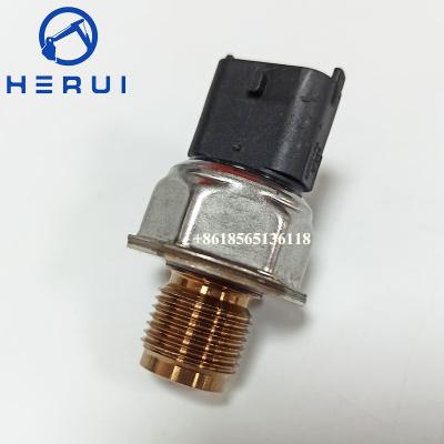 China 35PP1-2 130635805 35PP1-1 Fuel Rail Pressure Sensor For A3 A4 A5 A6 Q5 for sale