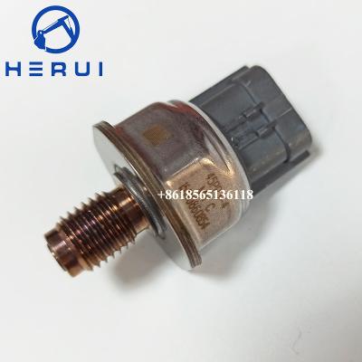 45PP3-4 45PP34 Sensor de presión del carril de combustible para D40 R51 2.5 DCI Sensor de alta calidad