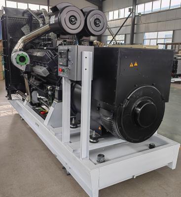 Китай Цифровой/аналоговый контроллер Рикардо Дизельный генератор 230V/400V Напряжение для телекоммуникационных приложений продается