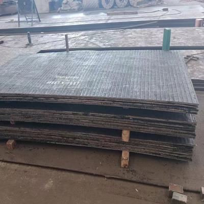 Cina EH360 EH400 EH500 EH550 Wear Steel Plate Bimetallic Hardfacing CCO Chrome Carbide Wear Plate in vendita