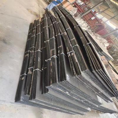 Cina 3.5-16mm A3 Steel Base Bimetal Cladding High Wear Resistant Hardened Steel Plate For Barrier Vehicles in vendita