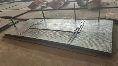 Cina NM360 NM400 NM450 NM500 High Chromium High Carbide Overlay Wear Resistant Steel Hardfacing Cladded Overlay Wear Plates in vendita