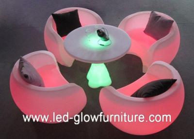 Cina Tavola e sedia ricaricabili della barra di illuminazione del PE della mobilia di incandescenza di capacità elevata LED in vendita