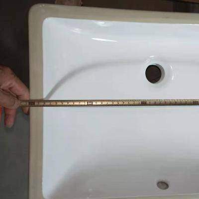 Cina Liscio di Ada Compliant Commercial Bathroom Sinks Undermount della porcellana lucidato in vendita