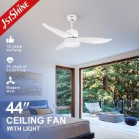 China Modern Indoor Plastic Ceiling Fan With Light And Remote Control 3 Speed for sale