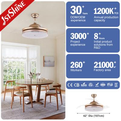 China Fan de techo retractable moderna de oro de 3 cuchillas claras con la luz del LED en venta